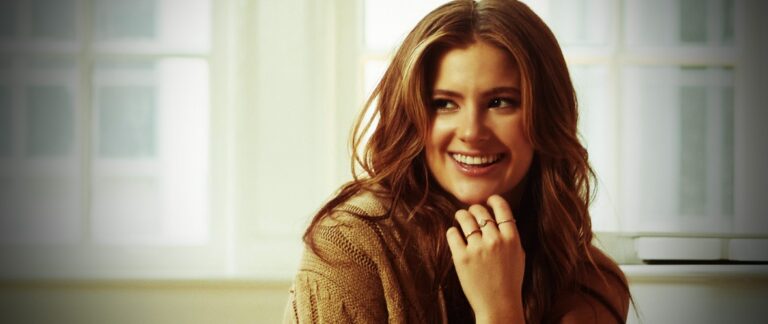 Riley Clemmons “Headspace” Share Worthy Song - Good Christian Music.com